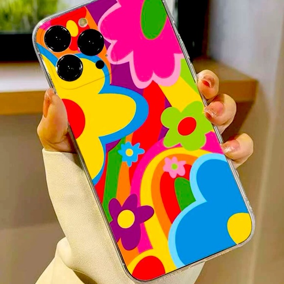 no brand | Cell Phones & Accessories | Iphone 3 Pro Max Groovy Flowers ...